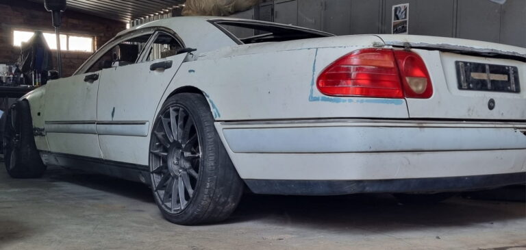 Mercedes-Benz CLK GTR Replica Is A Lot More Than A Chopped E-Class ...