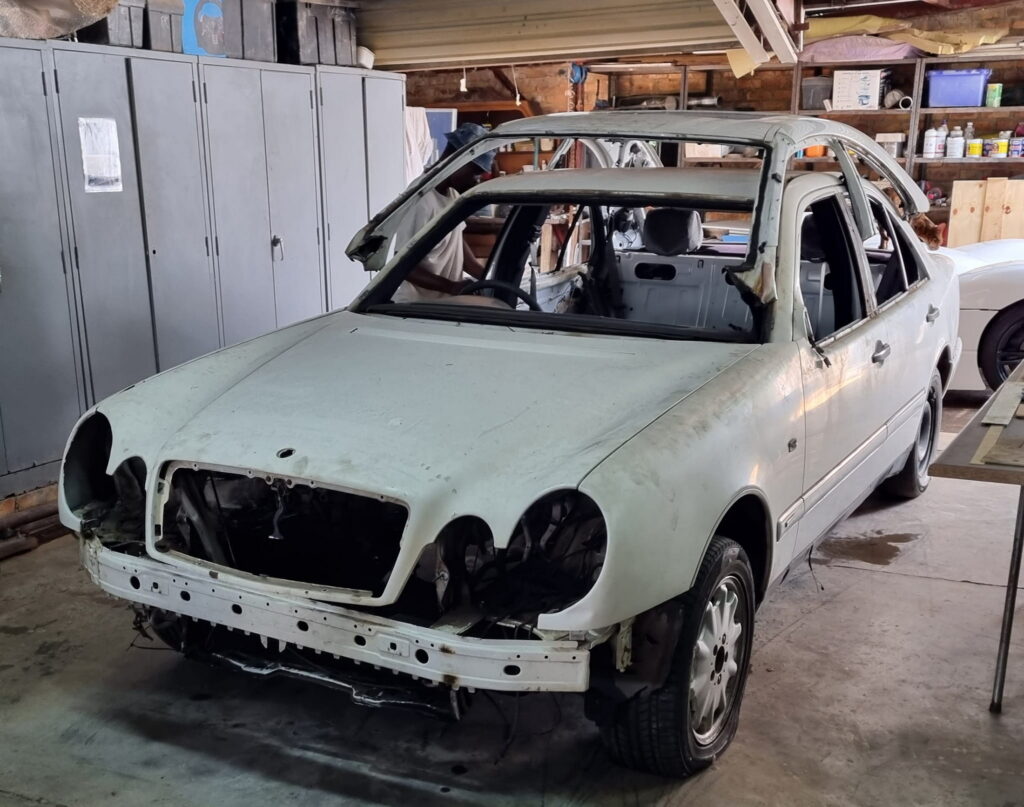 Mercedes-Benz CLK GTR Replica Is A Lot More Than A Chopped E-Class ...