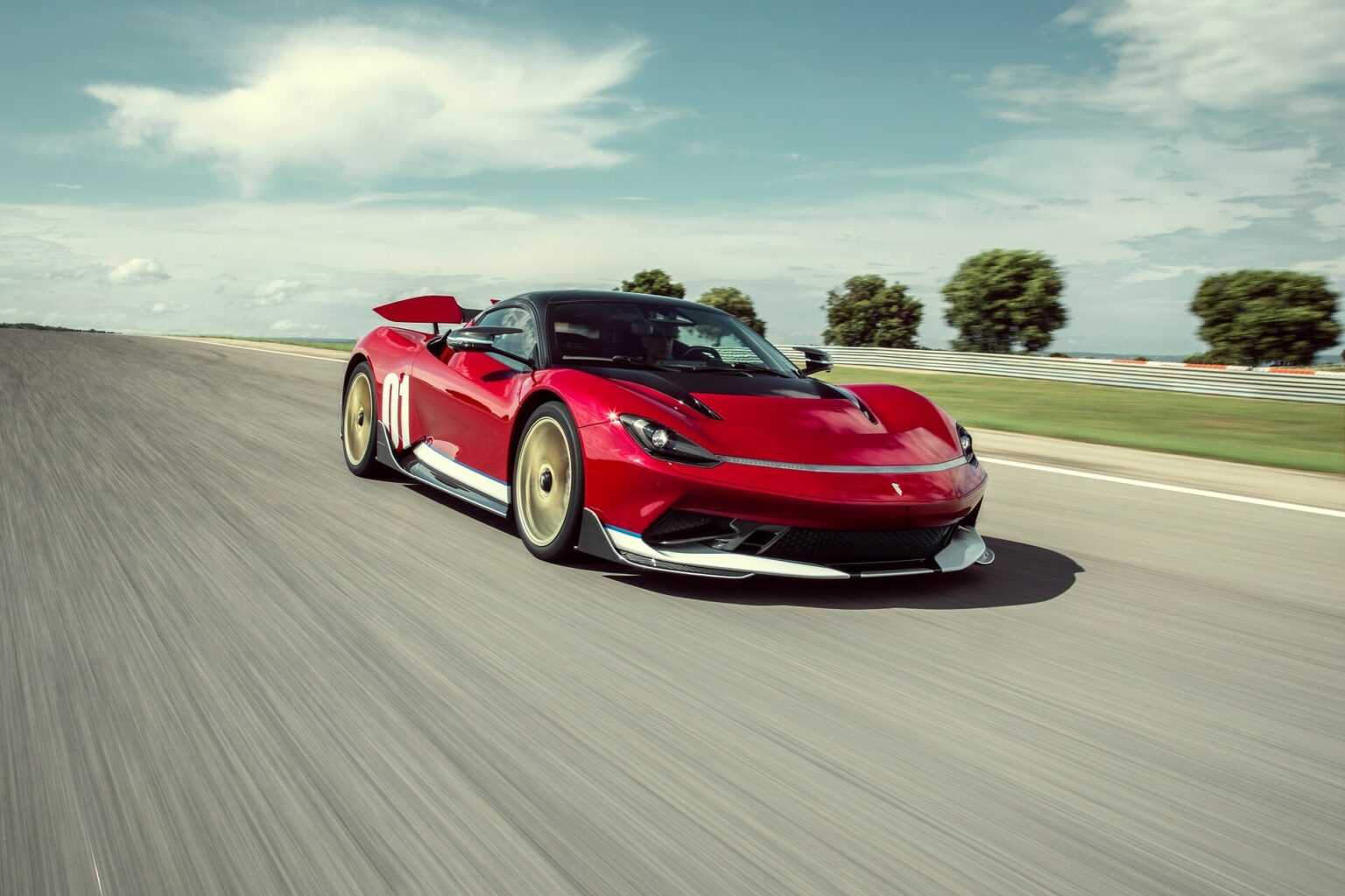 1 Of 5 Pininfarina Battista Edizione Nino Farina Pays Tribute To First ...