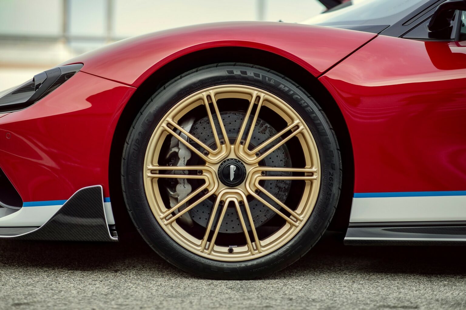 1 Of 5 Pininfarina Battista Edizione Nino Farina Pays Tribute To First ...