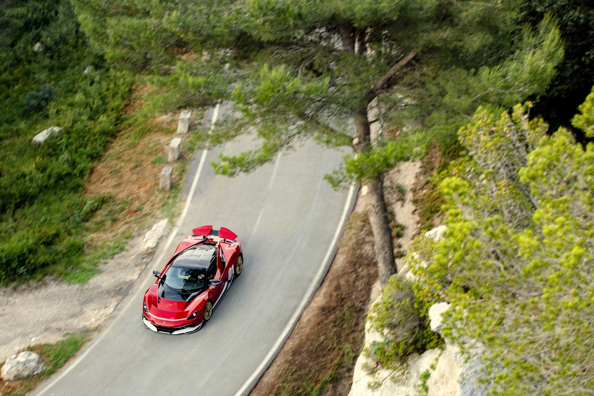 1 Of 5 Pininfarina Battista Edizione Nino Farina Pays Tribute To First ...