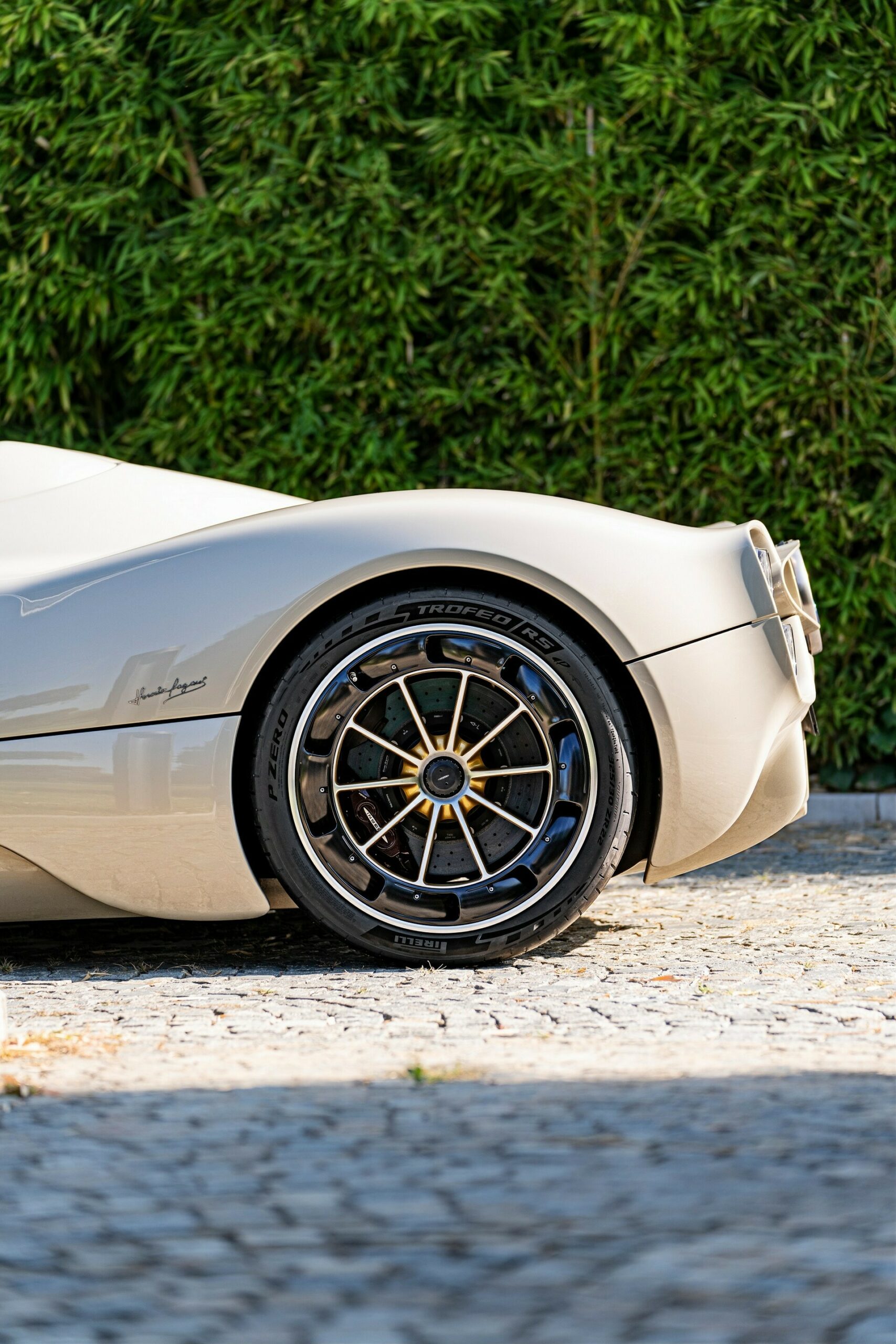 Pirelli P Zero Trofeo RS Premieres On New Pagani Utopia At Goodwood ...