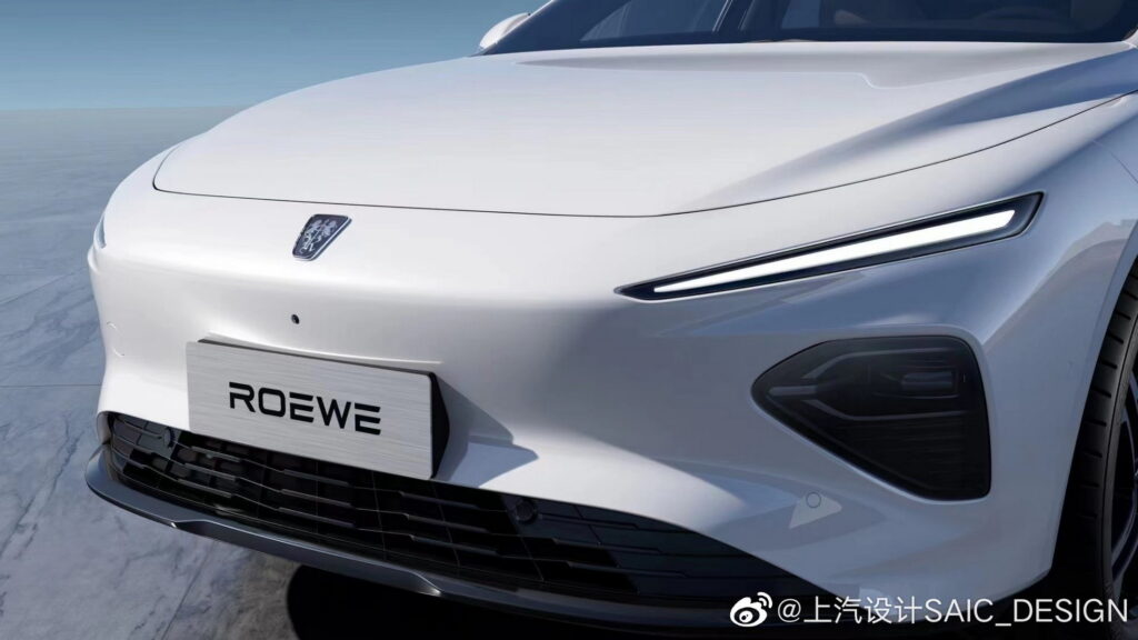 China’s Roewe D7 Comes In EV And PHEV Flavors With A Mercedes-Style ...