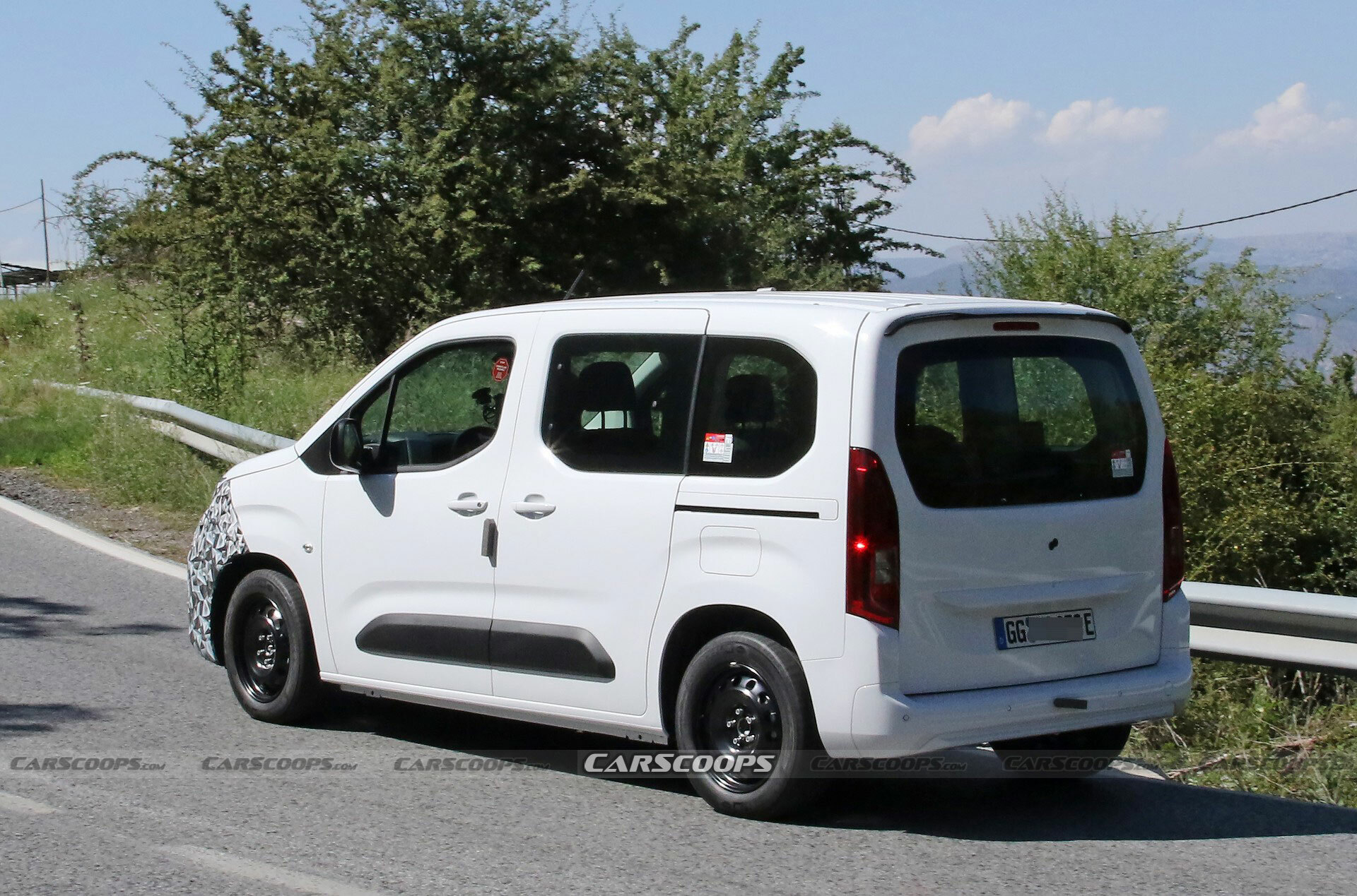 Facelifted Opel Combo-e Life And Peugeot e-Partner Are Almost Ready For ...