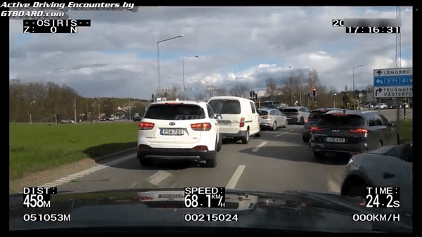 Watch Swedish Police Chase And Catch Tesla Model X After Hitting 200 KM ...