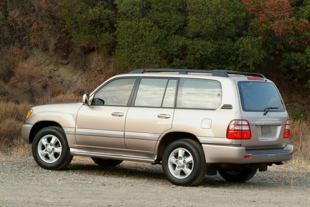 Which Classic Toyota Land Cruiser Reigns Supreme? | Carscoops