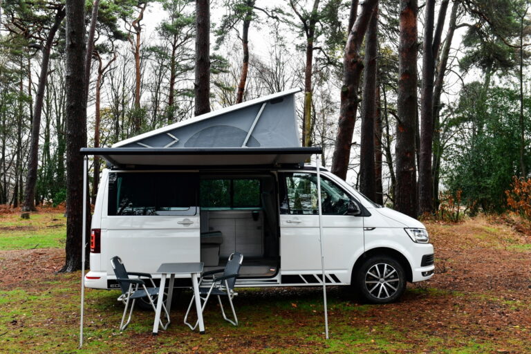 VW Offers Week-Long Trials Of The California Campers In The UK | Carscoops
