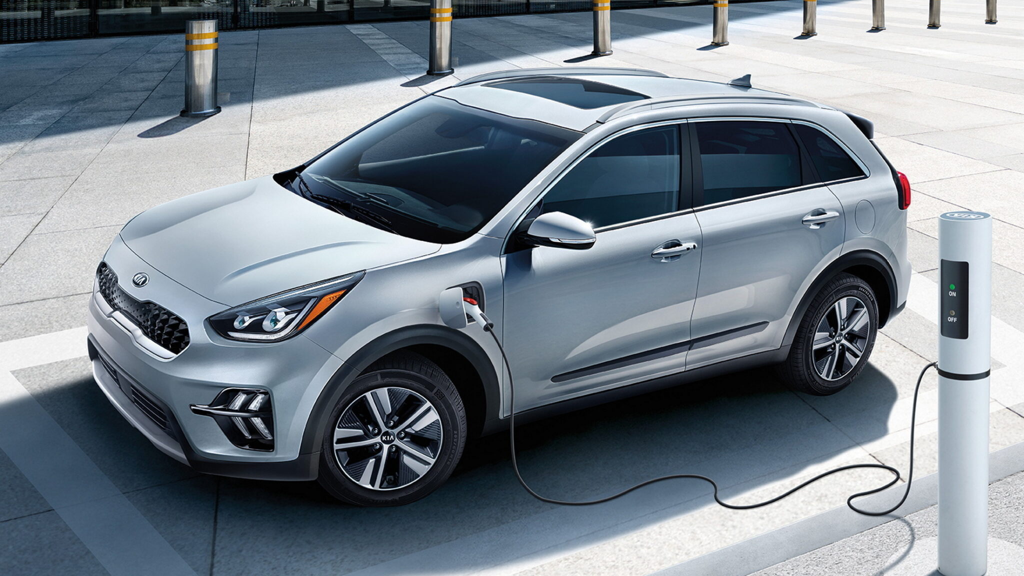 Kia Recalls All Hybrid Niros Sold Between 2018-2022 Due To Fire Risk ...