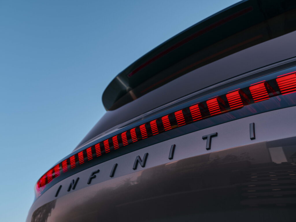 Infiniti Teases QX65 Coupe Crossover Inspired By The FX, Confirms QX80 ...
