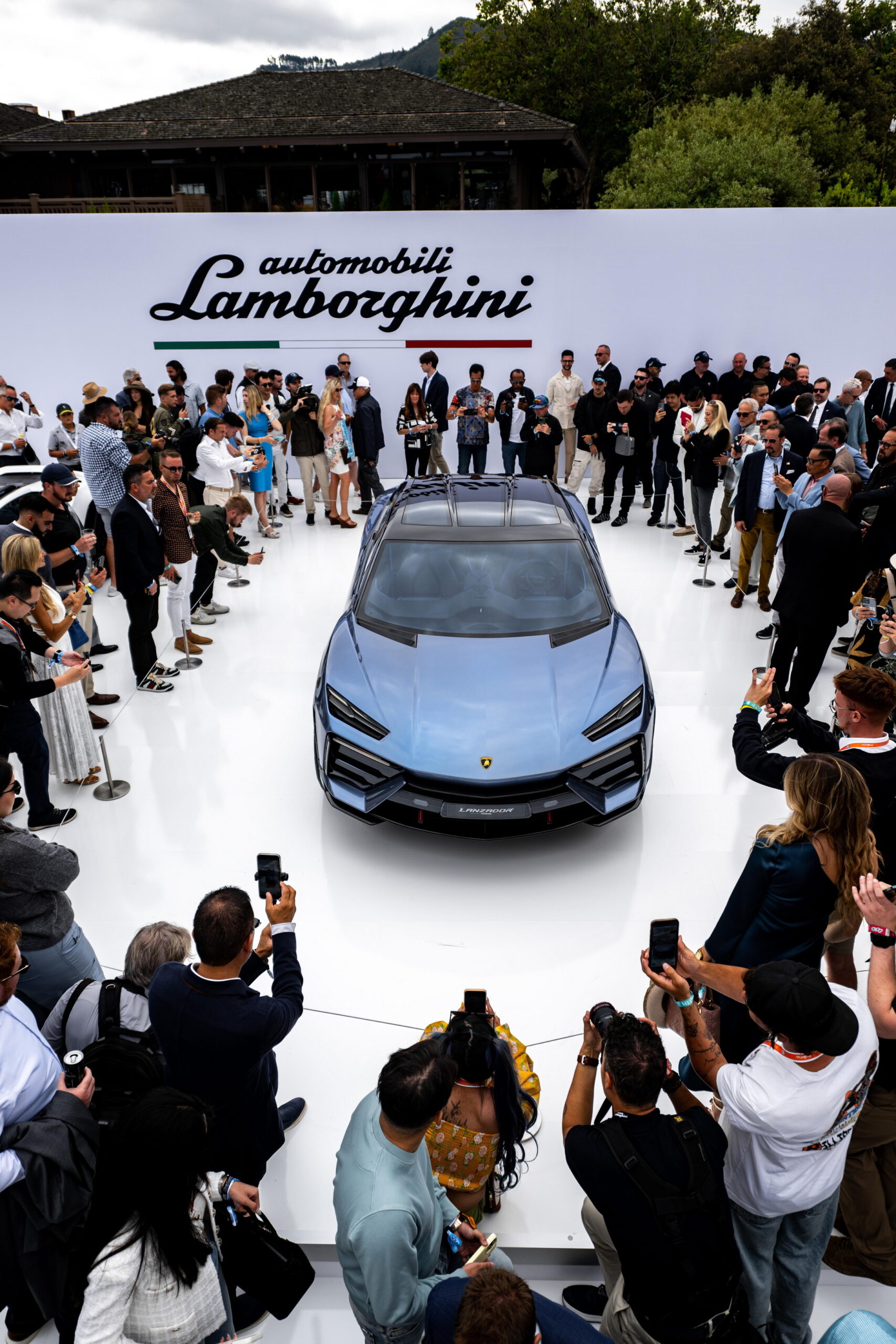 View Live Pics Of Lamborghini Lanzador Electric Super-Crossover | Carscoops