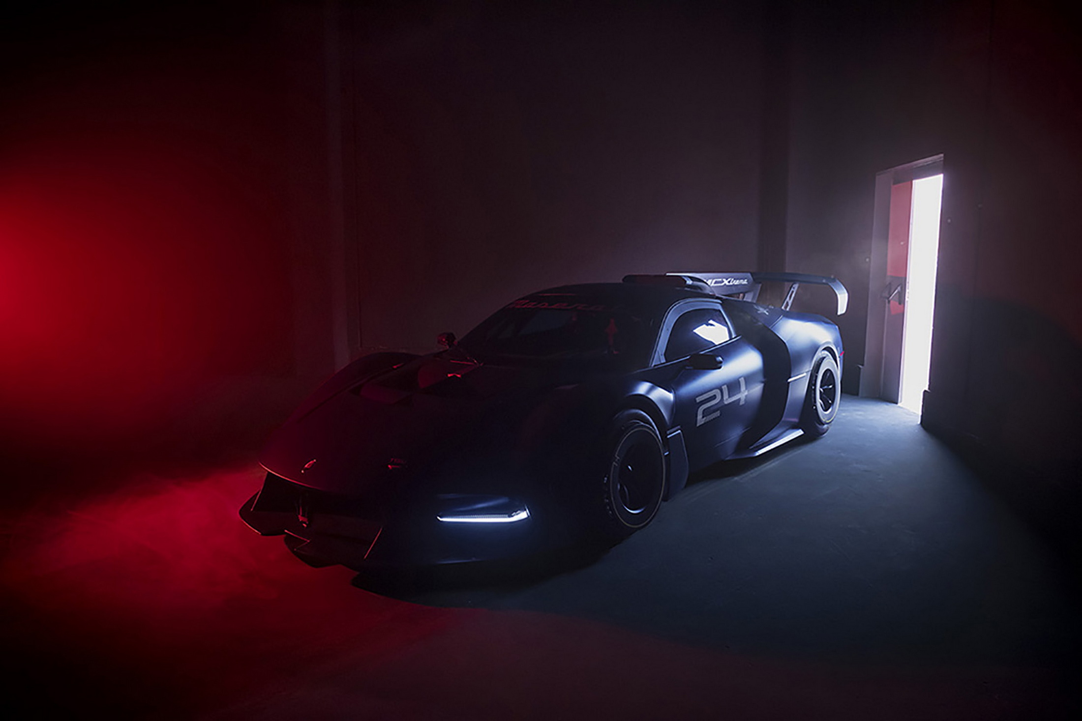 Maserati Drops New Photos Of MCXtrema Following Public Debut In ...