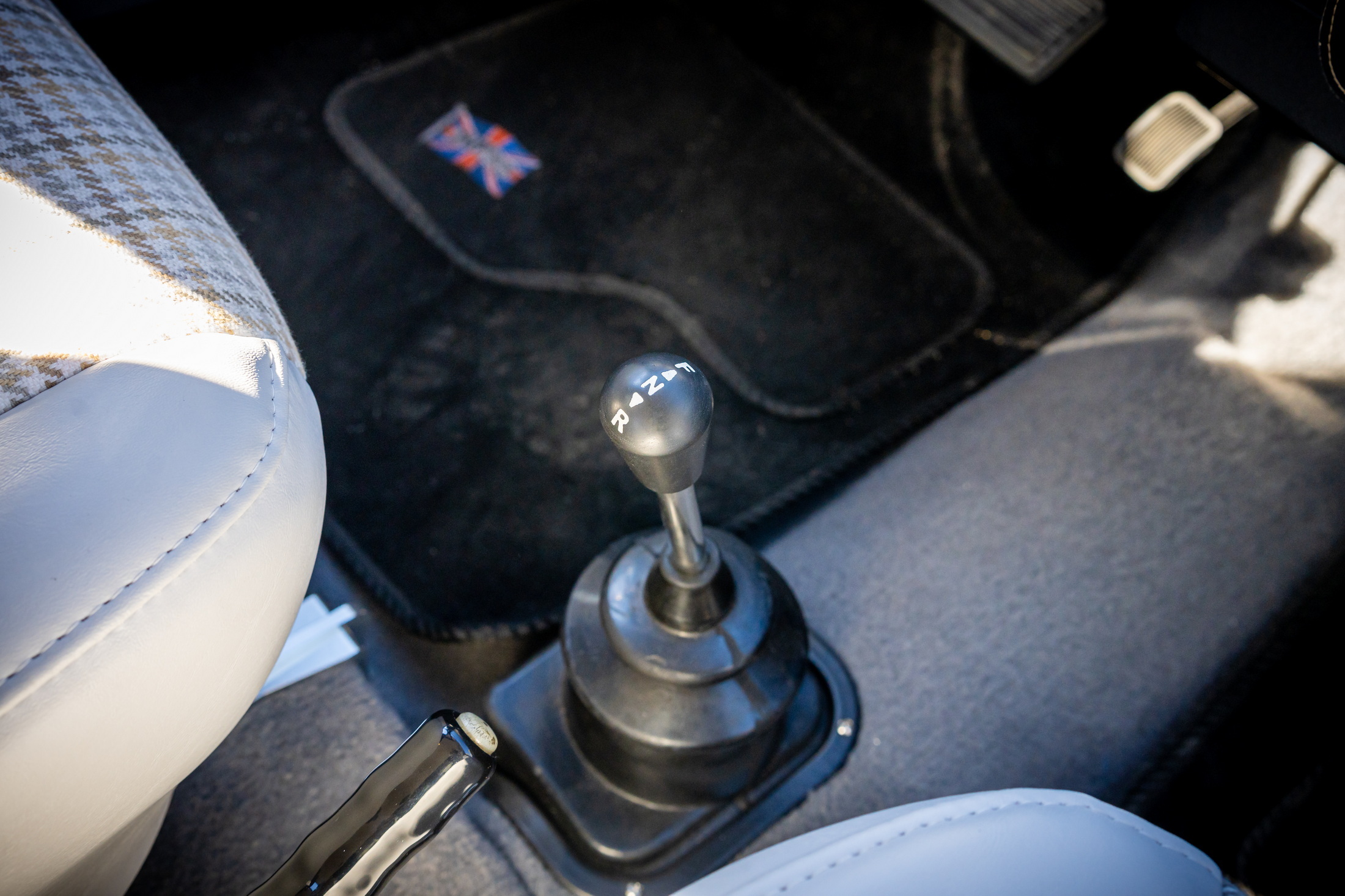 The Gildred Racing Super Cooper EV Packs 300 HP, 150 Miles Of Range ...