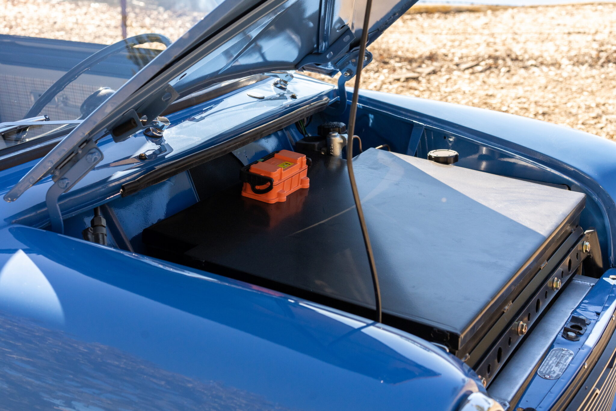 The Gildred Racing Super Cooper EV Packs 300 HP, 150 Miles Of Range ...