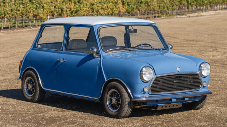 The Gildred Racing Super Cooper EV Packs 300 HP, 150 Miles Of Range ...