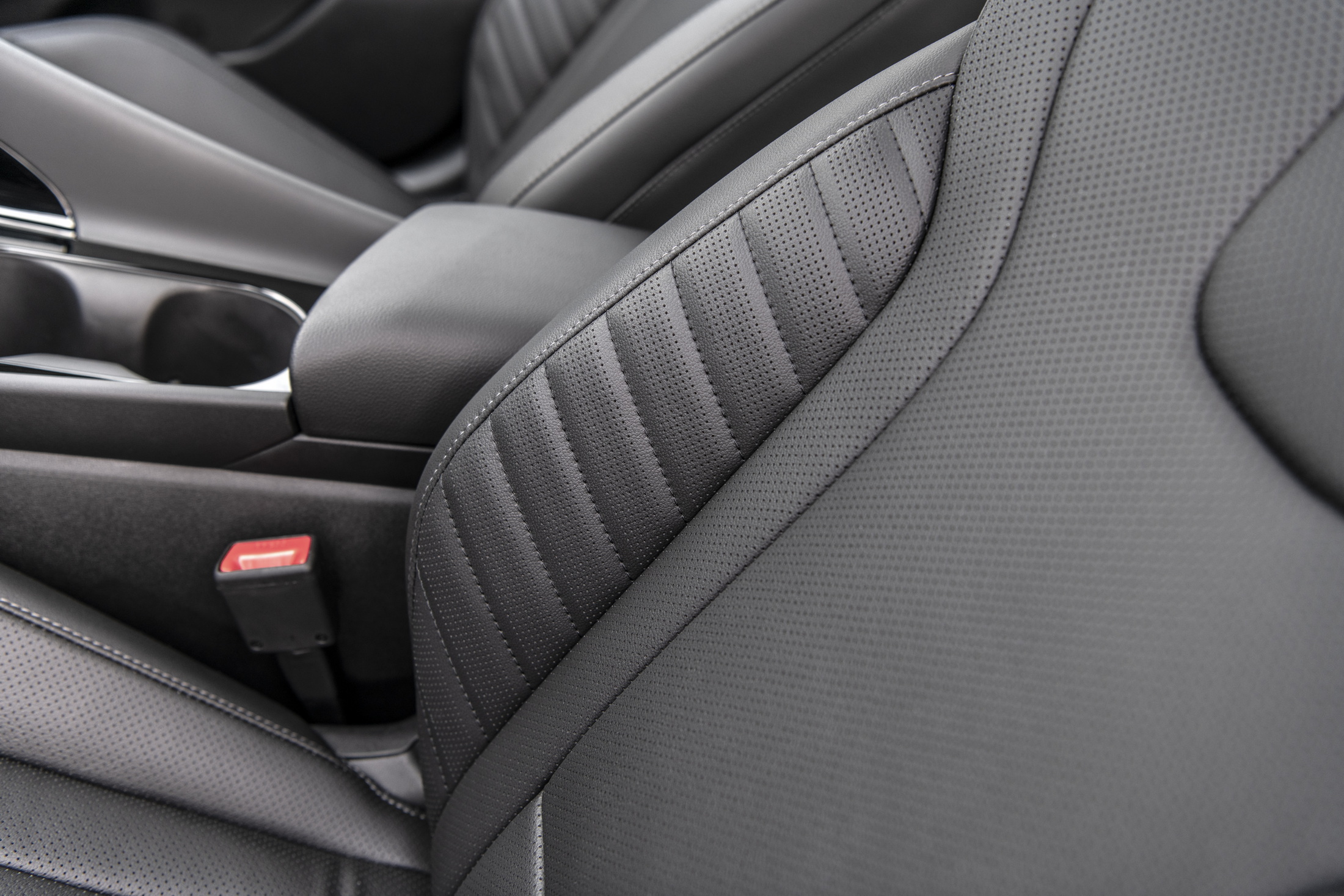 2024 Hyundai Elantra Gets A Mid-Cycle Refresh For America With New ...