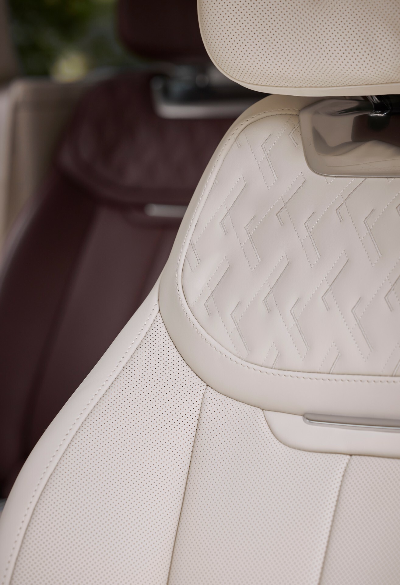 2024 Range Rover SV Carmel Edition Debuts As A $370k Fashion Statement ...