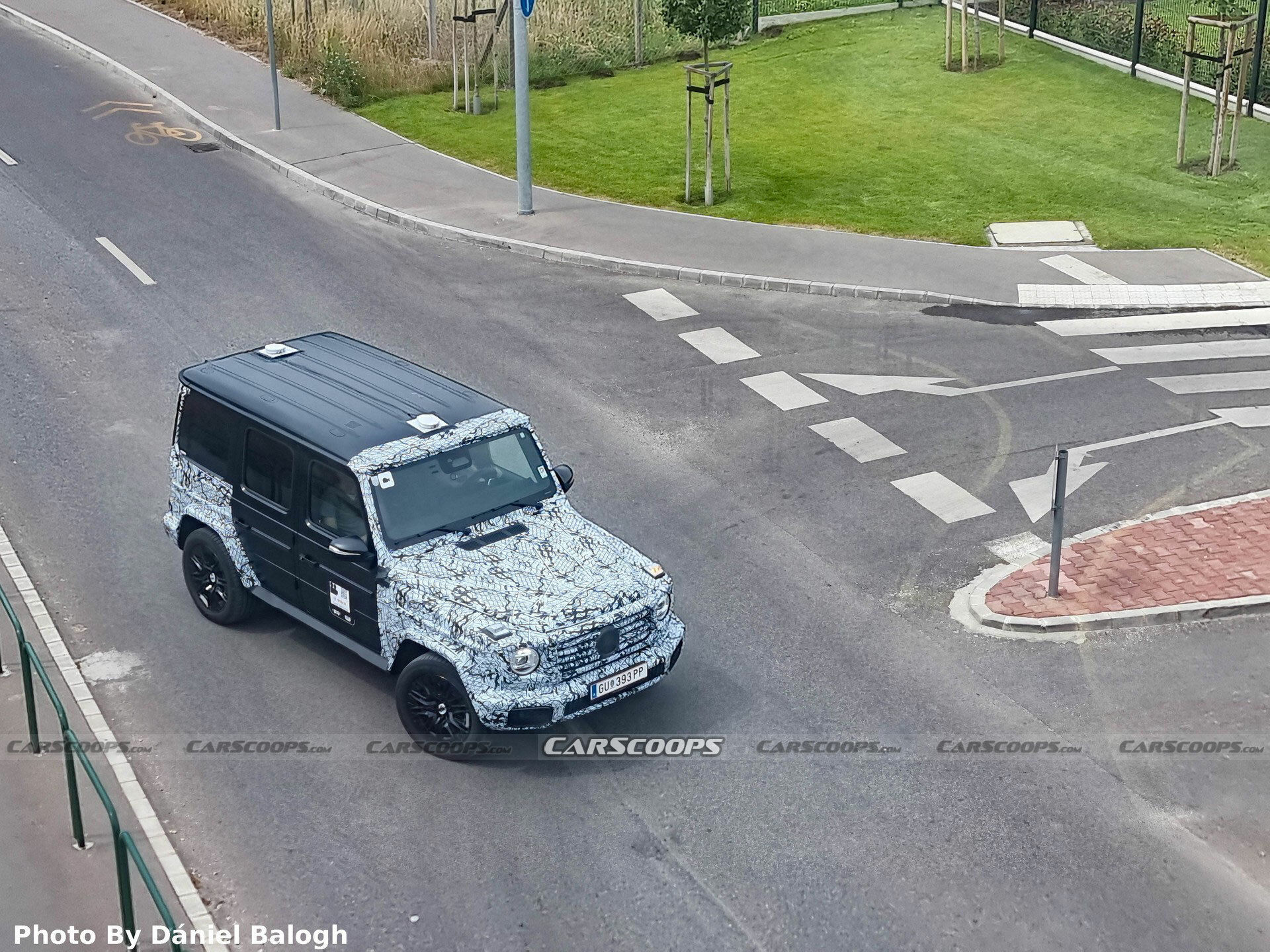 U Spy The Facelifted Mercedes G-Class And Its Timeless Design | Carscoops