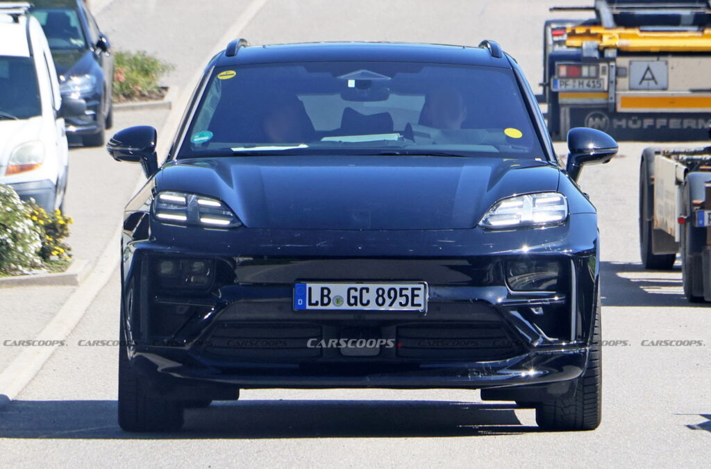 New Porsche Macan EV Reveals Triple-Screen Interior And Augmented ...