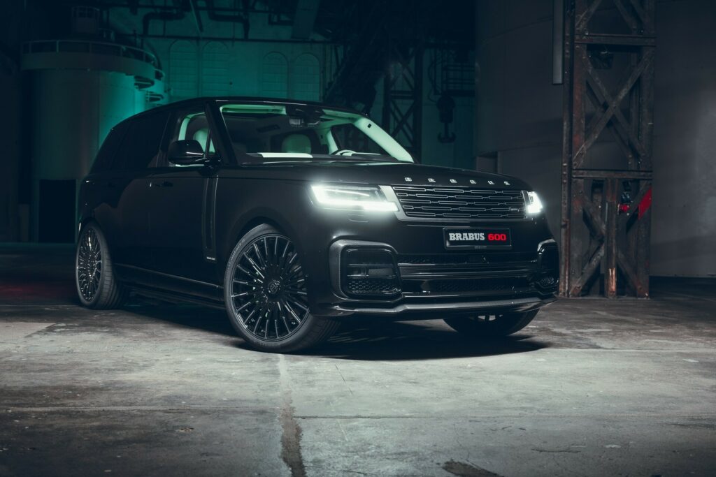 Brabus 600 Is A Range Rover P530 With A Pistachio Green Interior ...