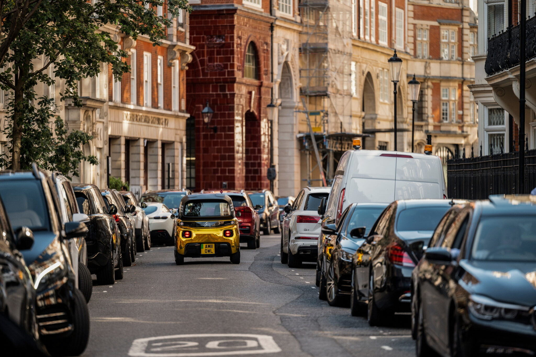 Gold-Wrapped Citroen Ami Photobombs Supercars In London | Carscoops