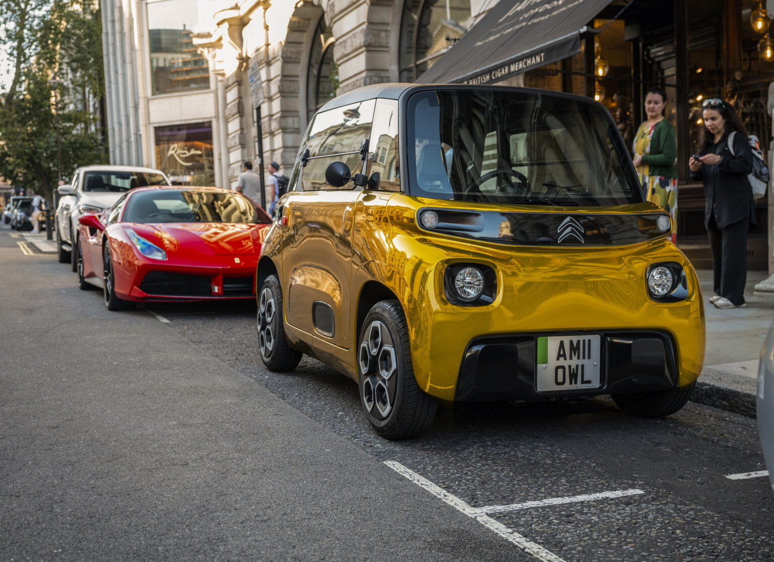 Gold-Wrapped Citroen Ami Photobombs Supercars In London | Carscoops