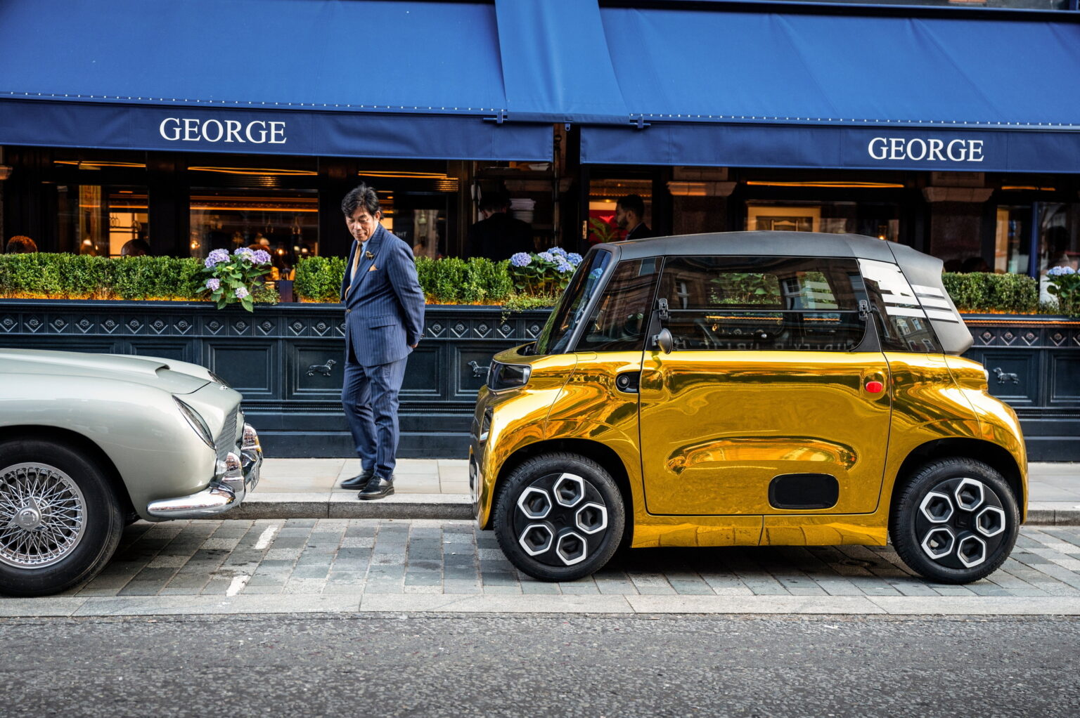 Gold-Wrapped Citroen Ami Photobombs Supercars In London | Carscoops