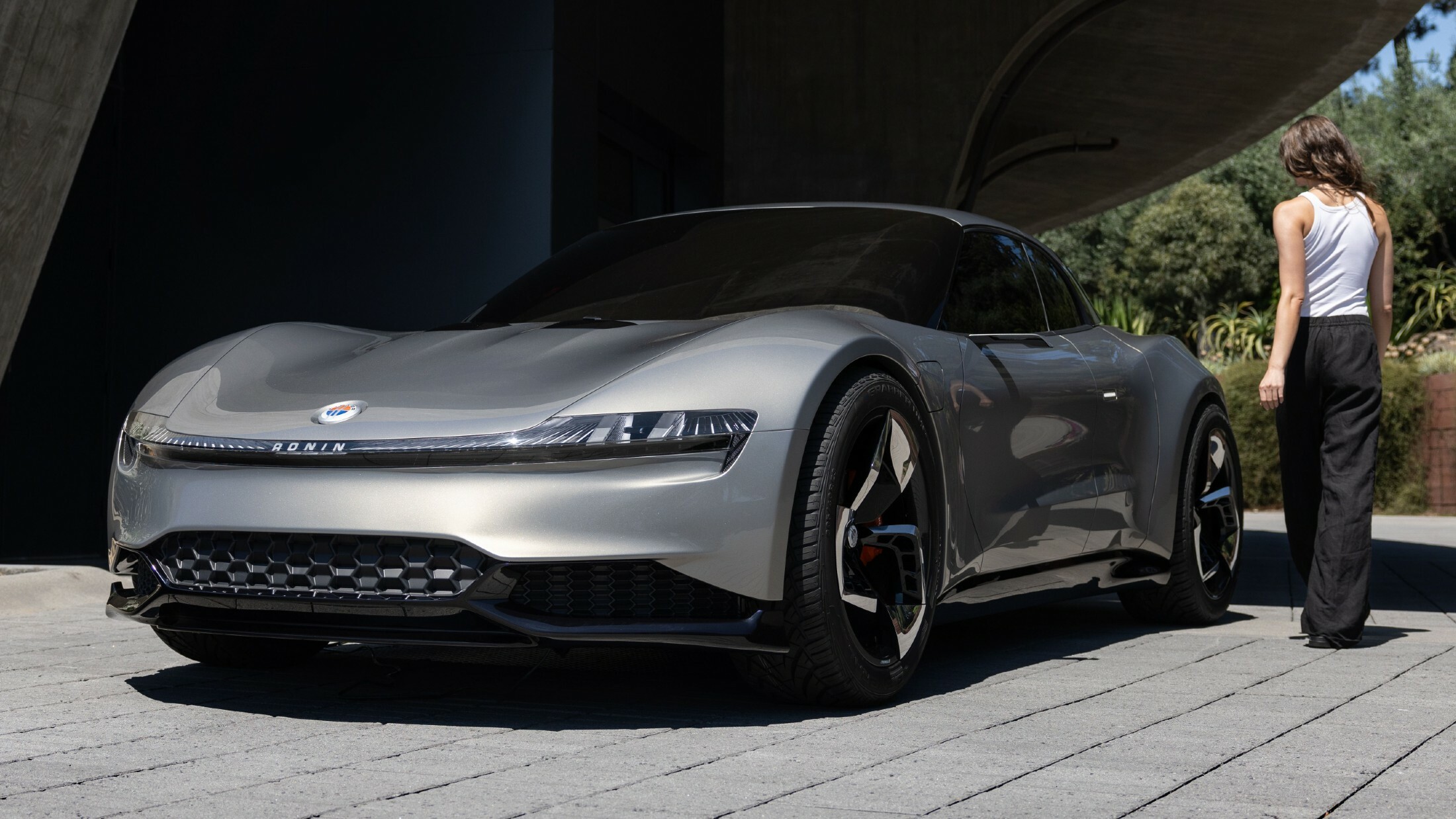 2026 Fisker Ronin EV Priced At $385,000, Promises Over 1,000 HP, 600 ...