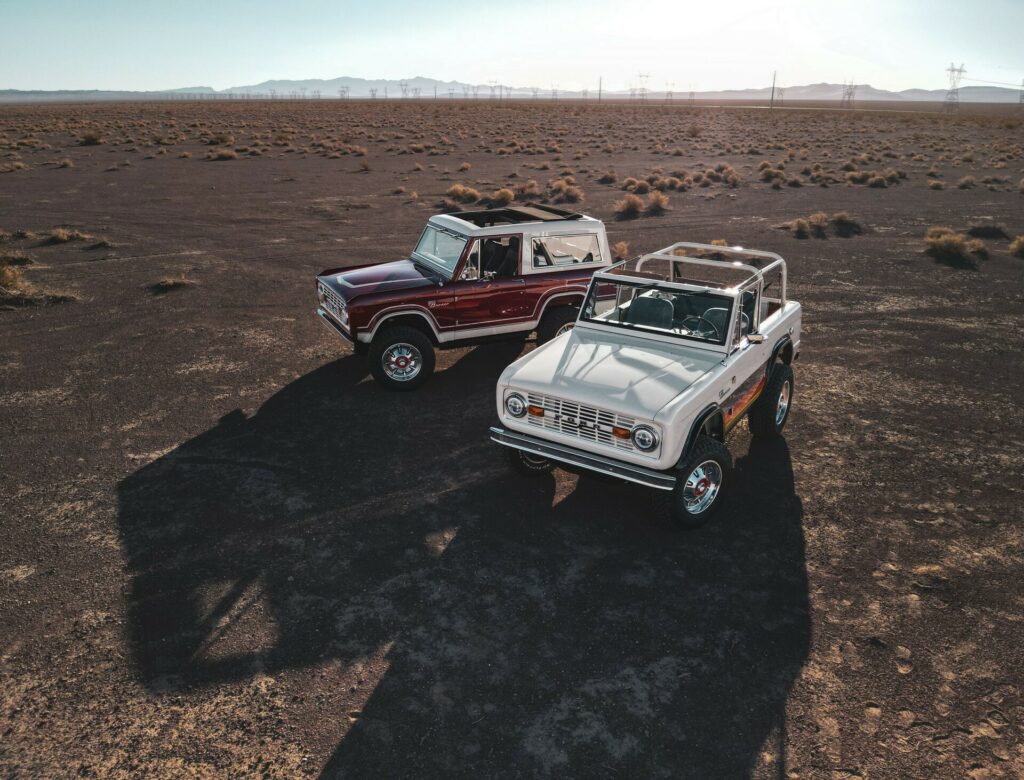 Gateway Bronco’s $400,000 Restomod Premieres With New Chassis And 460 HP Coyote V8 | Carscoops
