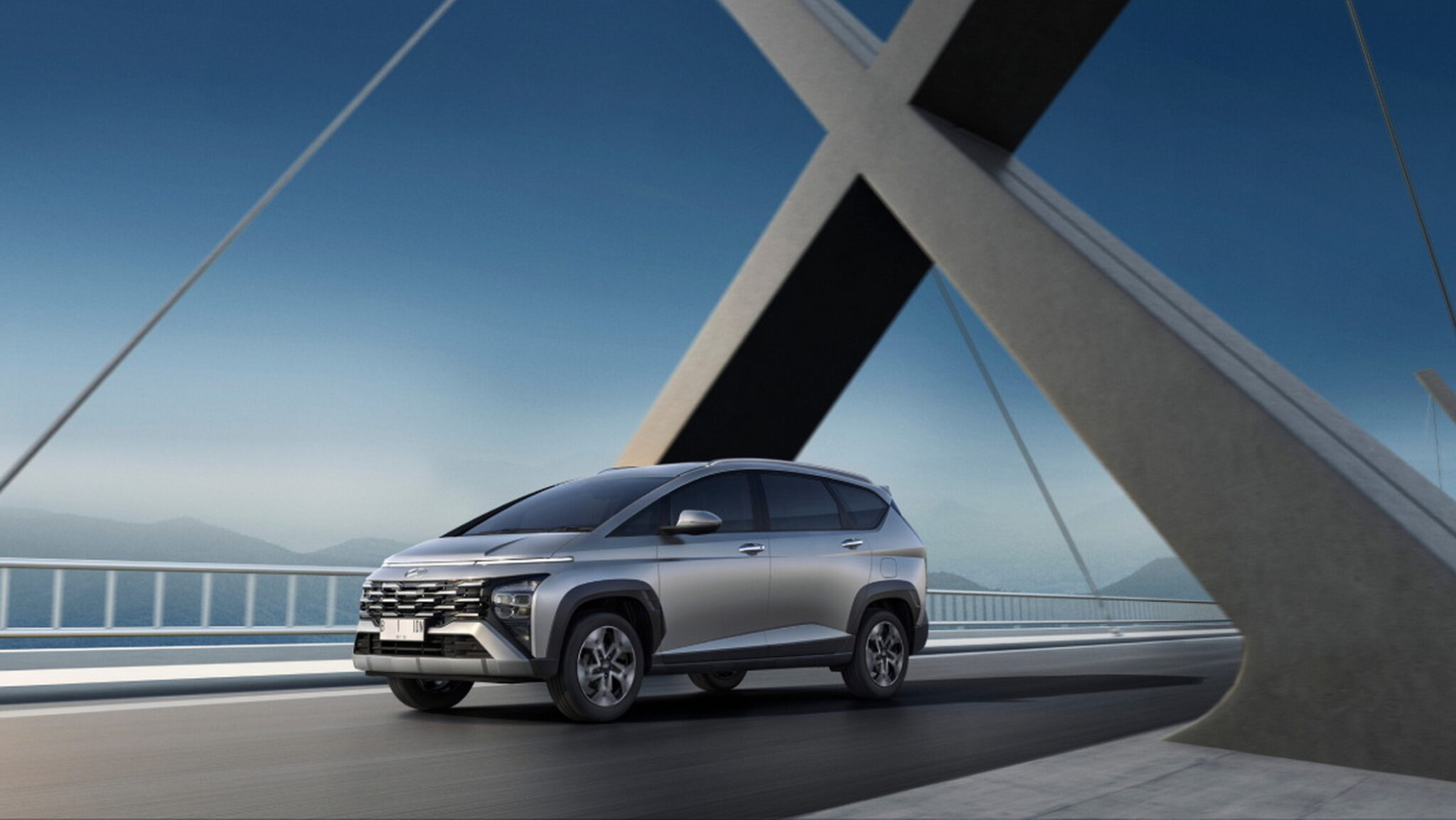 Hyundai Stargazer X Is A Budget Crossover Minivan With Futuristic Looks ...