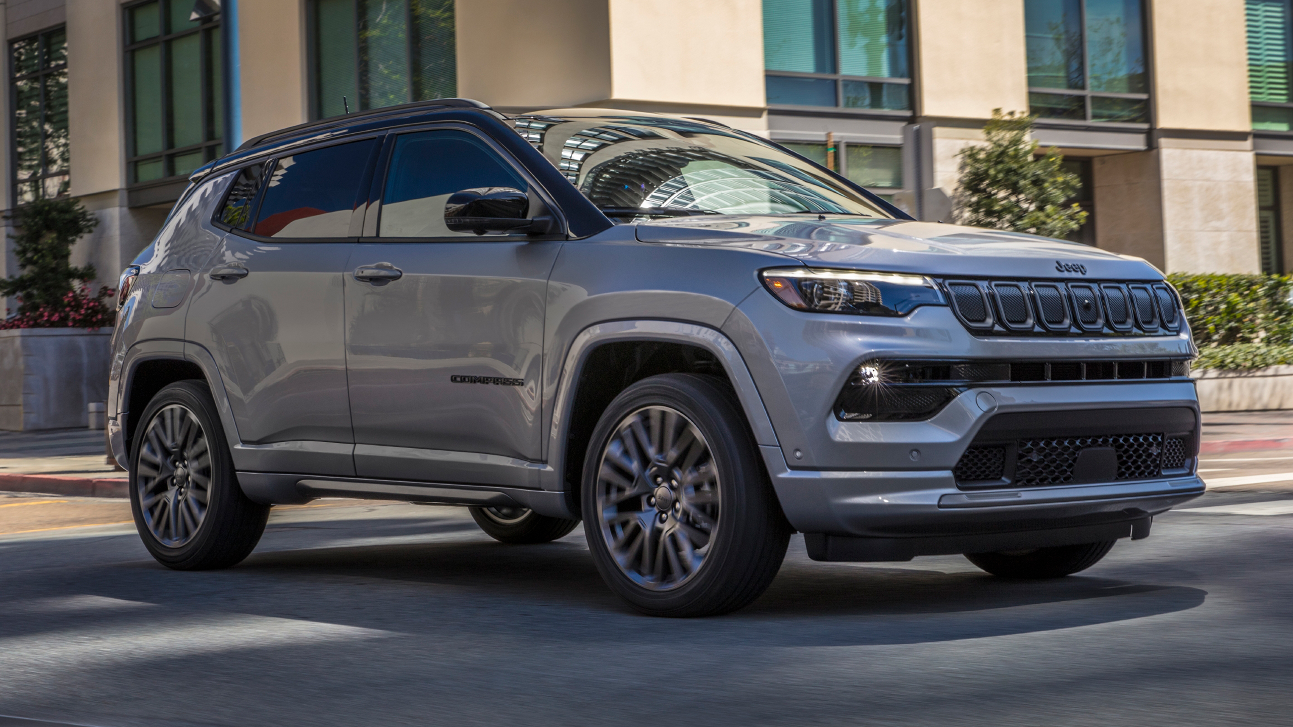 Jeep Reveals Grand Cherokee Wrangler Compass Concepts