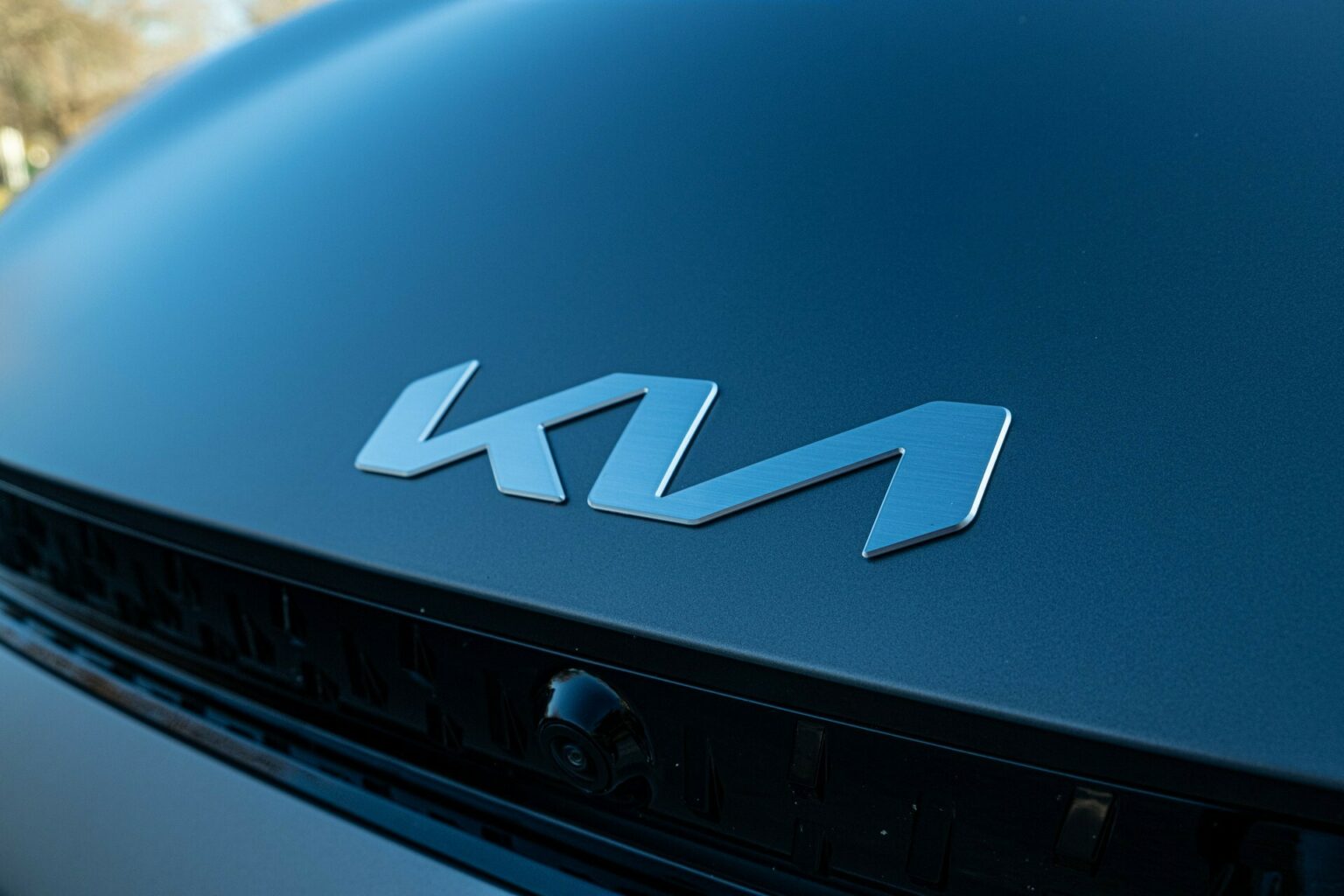 Review: 2023 Kia EV6 GT Is A Manic EV With Poise And Polish | Carscoops