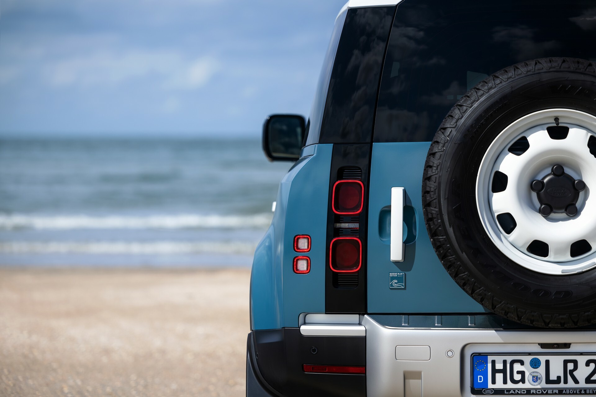 Land Rover Defender 90 Marine Blue Edition Capped At 25 Units In ...