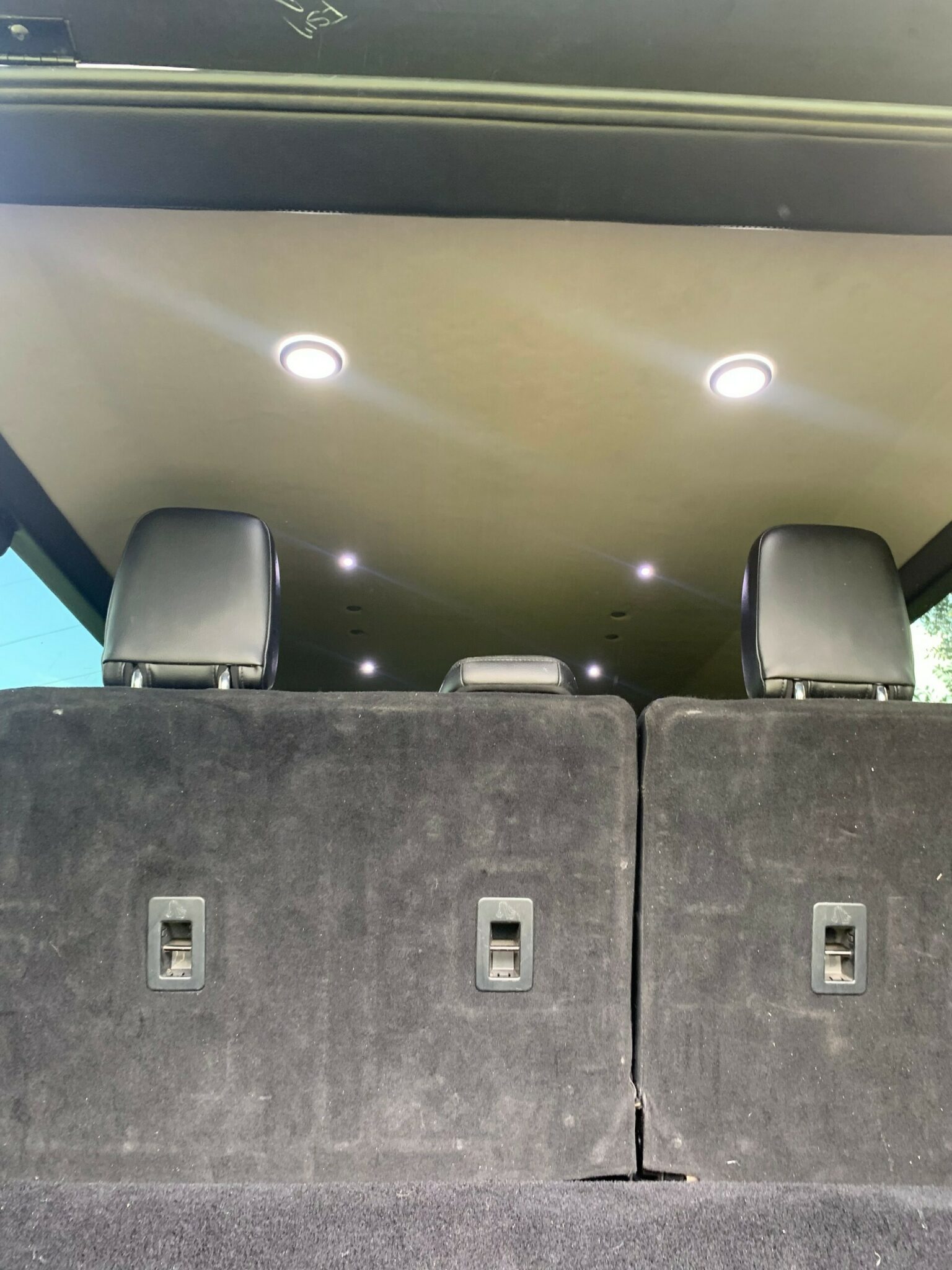 MegaRexx’s SVN Custom Is A Wild Family Hauler With Ten Seats | Carscoops