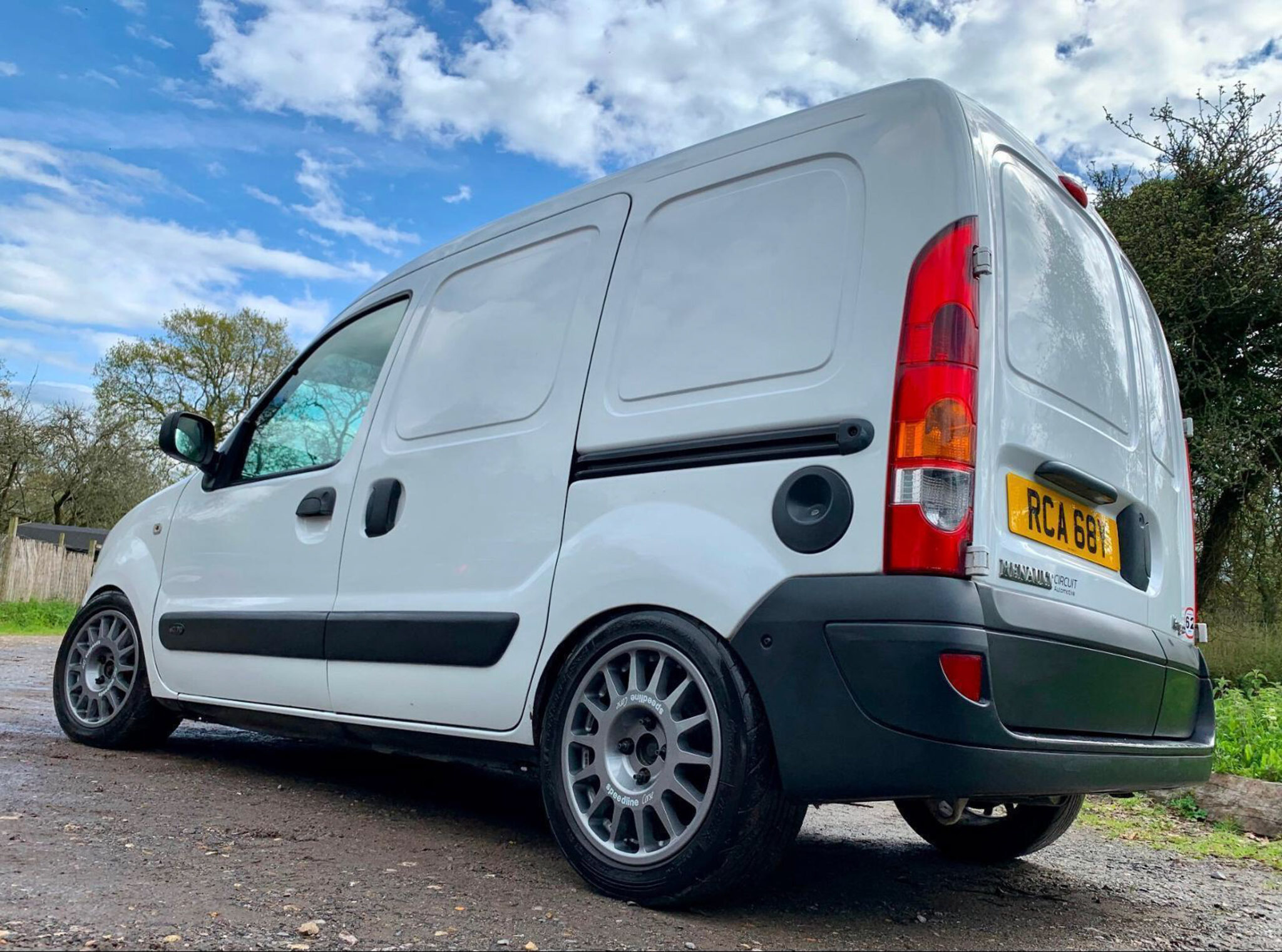 This Home-Brewed 200-HP Renaultsport Kangoo Is A Sleeper You Could ...