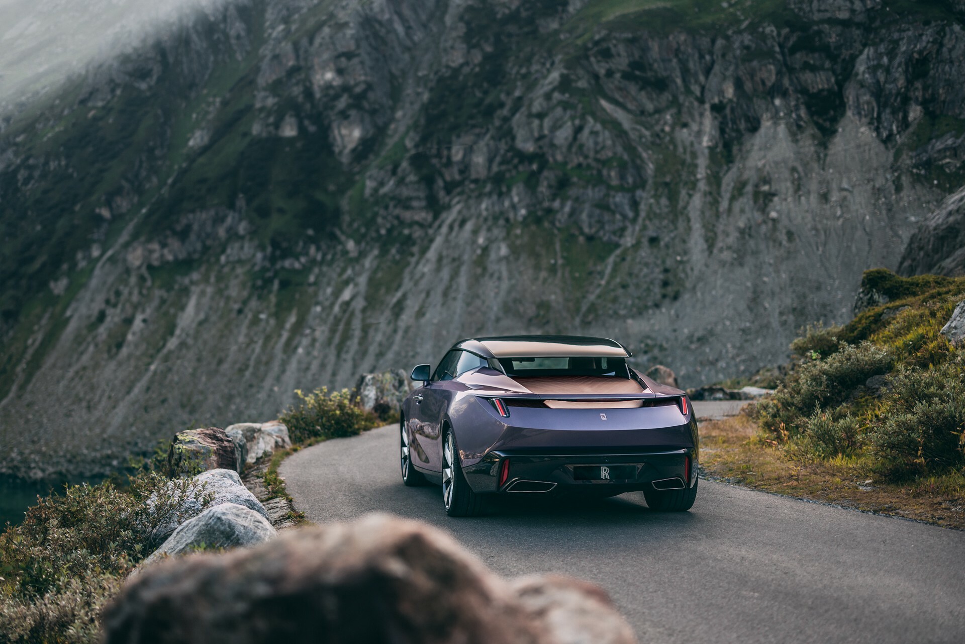 Rolls-Royce Amethyst Droptail Debuts As The Only Car With An ...