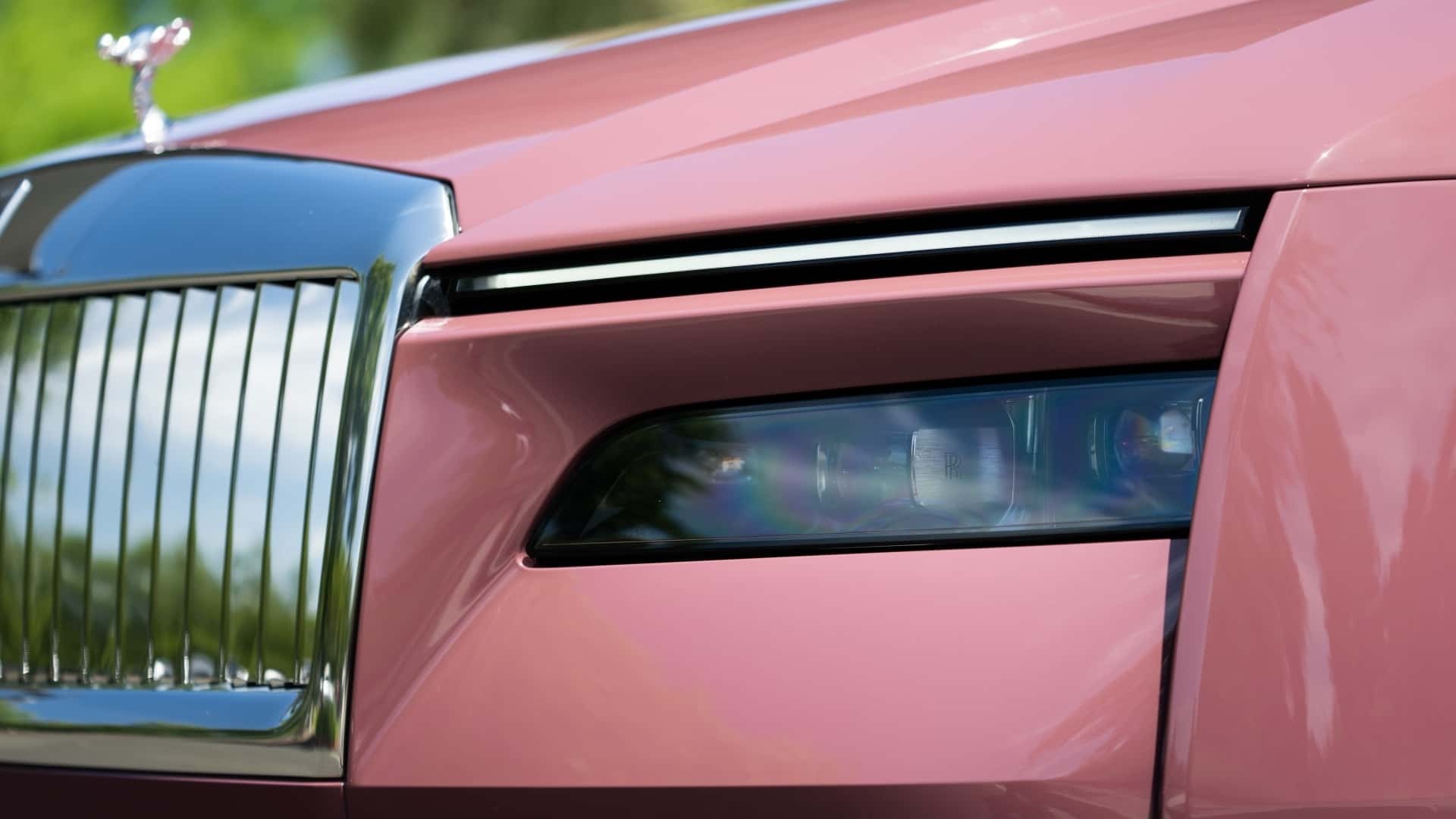 Rolls-Royce Spectre Lands In Monterey With Morganite Pink Paint | Carscoops
