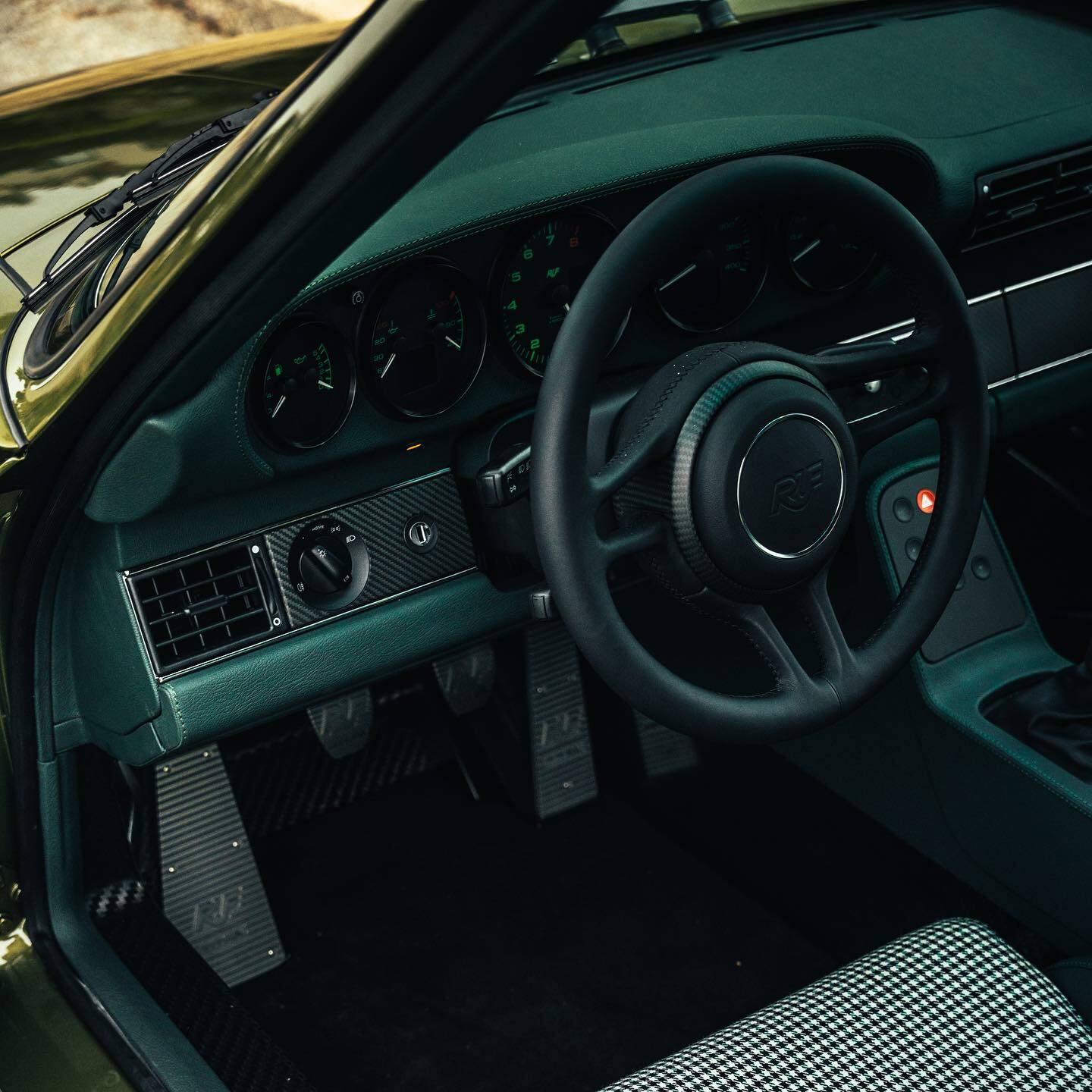 Ruf Tribute Is An Ode To The Air-Cooled Porsche 911 With A Modern Twist ...