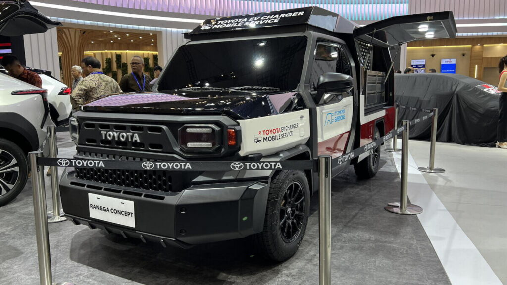Toyota Shows Rangga Multi-Purpose Truck And Asks You To Design New ...