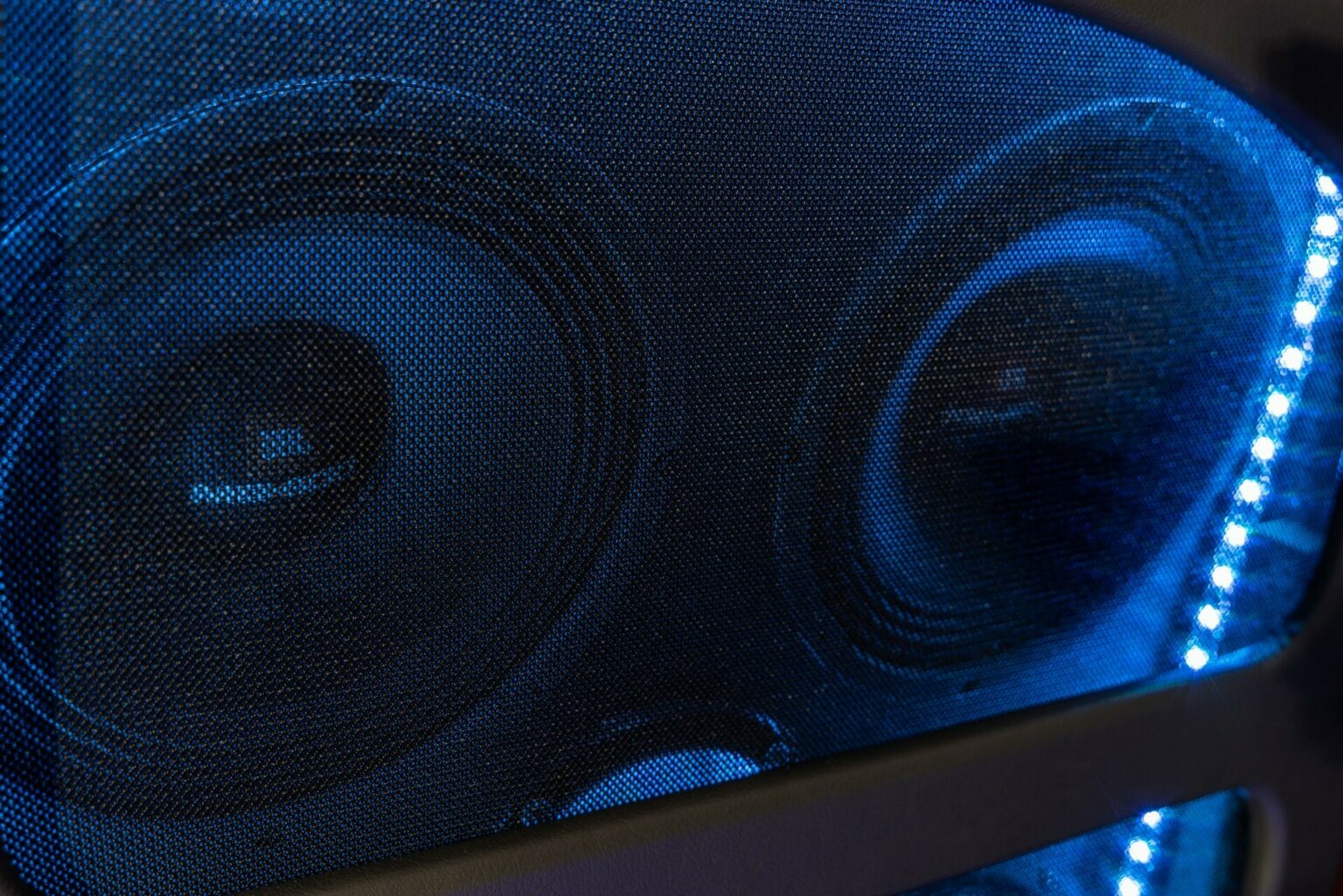 Toyota Sienna Remix Concept Debuts As A Mobile DJ Booth Complete With ...