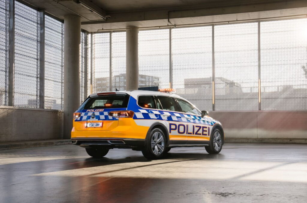 VW Shows Amarok V6 Prototype Designed For Fire And Rescue Crews | Carscoops