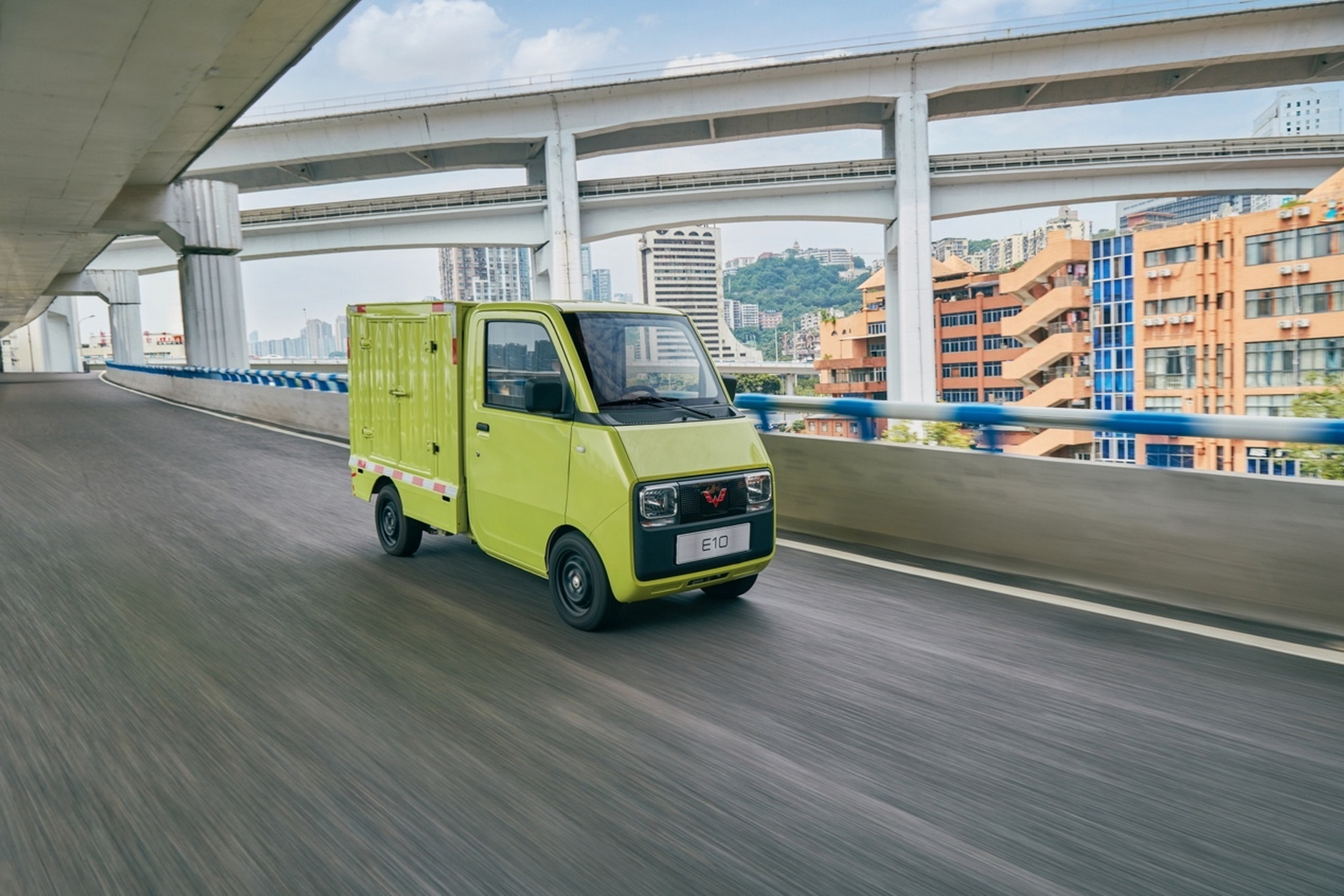 Wuling E10 Electric LCV From China Is So Narrow You Could Drive It In Your Hallway | Carscoops