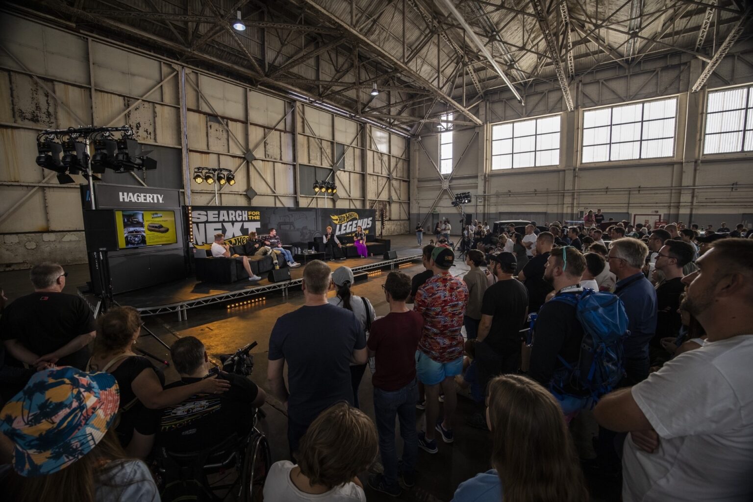 This MGB GT Is A Home-Built Recycled Monster With A 0-60 Time Of 4.2 ...