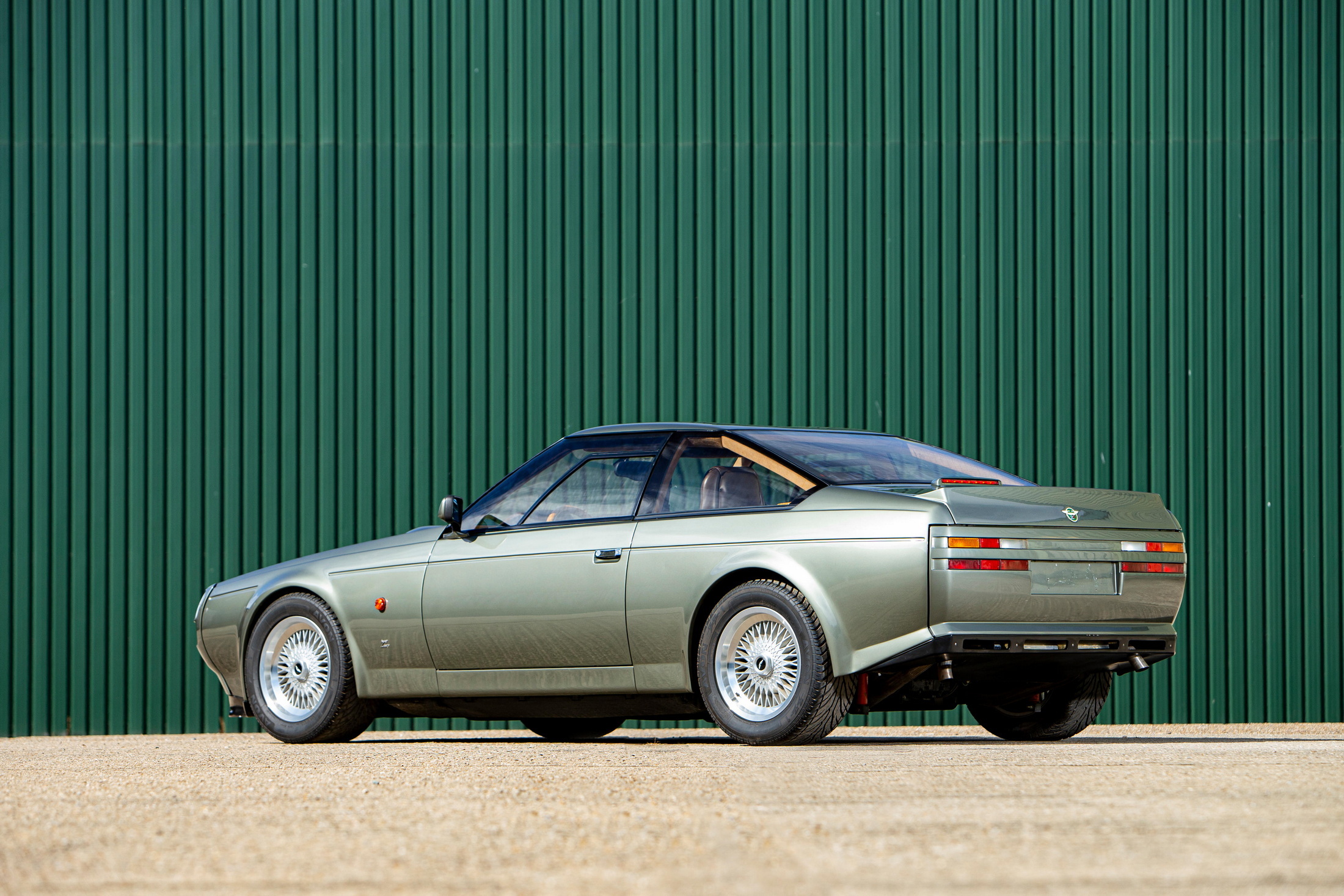 1987 Aston Martin Amv8 Vantage