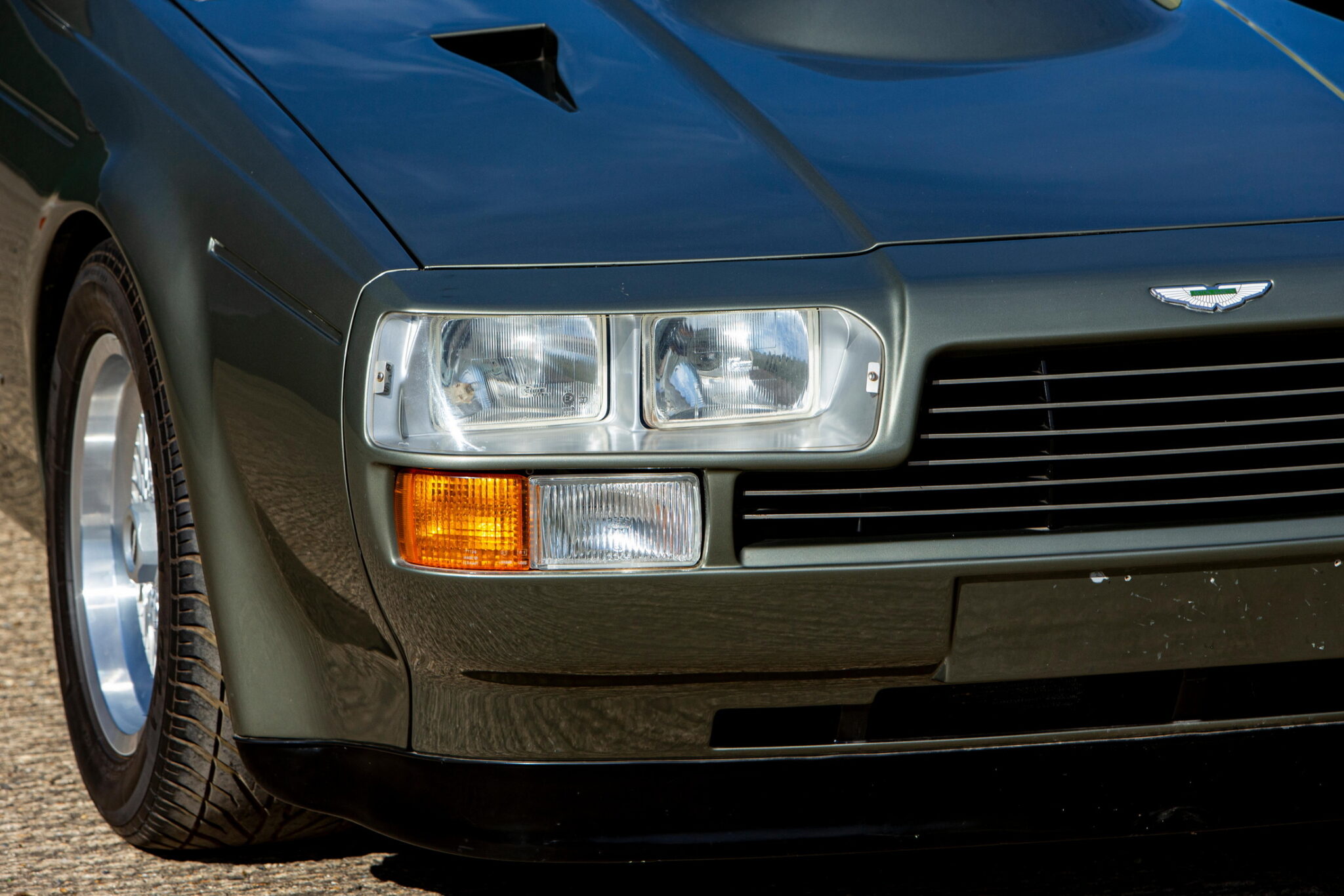 1-Of-52 Aston Martin V8 Vantage Zagato Sports Saloon Is A Show-Stealer ...