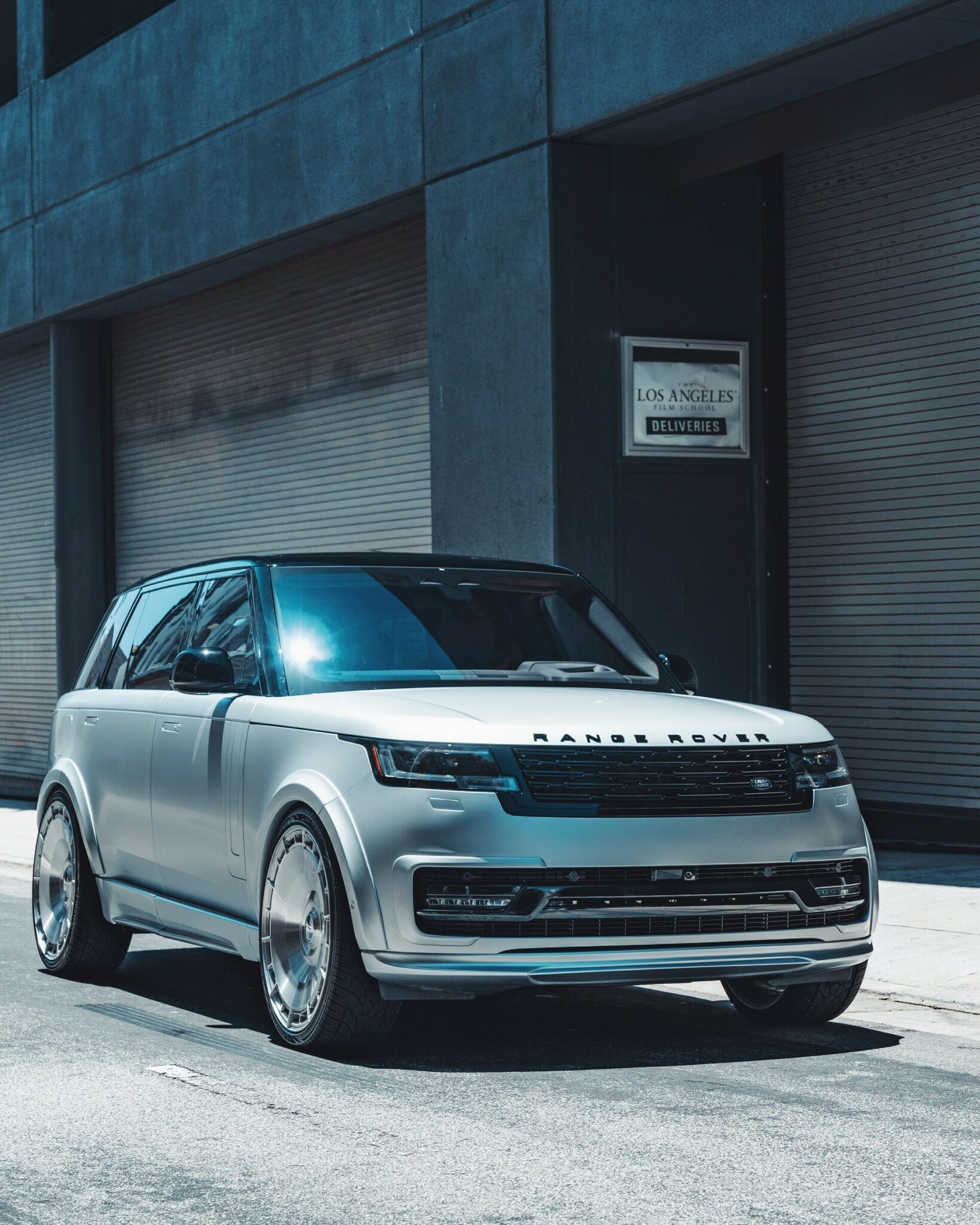 2023 Range Rover From 1016 Industries Is A True Silver Surfer | Carscoops