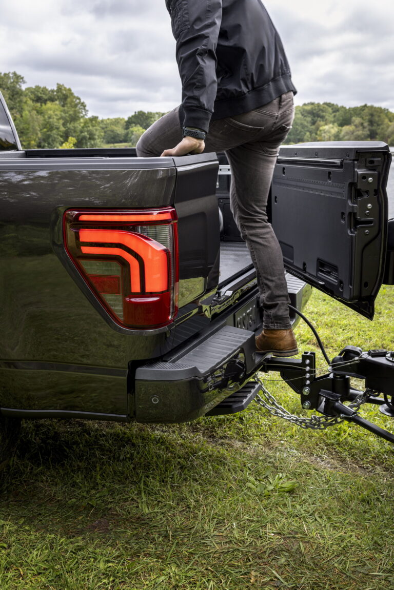 2024 Ford F-150 Refresh Brings New Swinging Tailgate, Cheaper Hybrid ...
