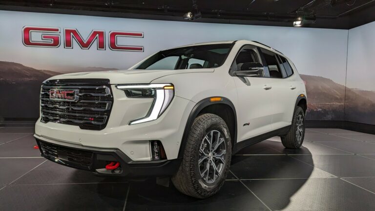First Look: 2024 GMC Acadia Goes Big On Luxury And Offers Lifted AT4 ...