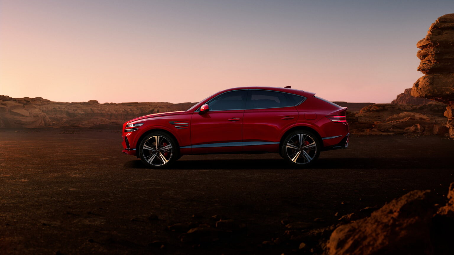Genesis GV80 Coupe Breaks Cover With Sleeker Shape And 27-Inch Display ...