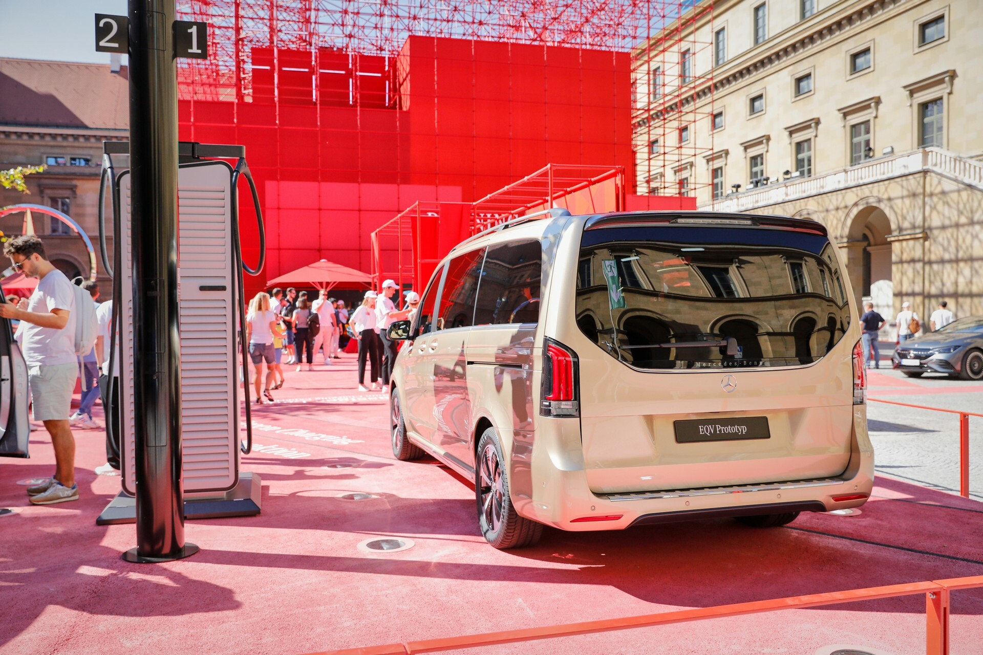 2024 Mercedes-Benz EQV Adds Extra Style To Electric Van | Carscoops