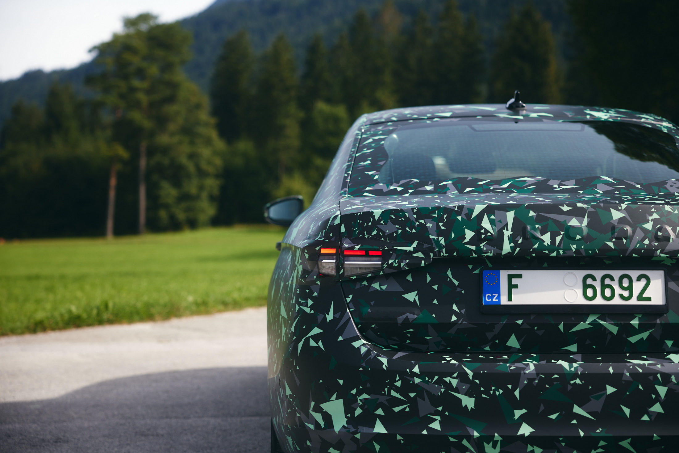 2024 Skoda Superb Hatchback Shows More Of Its Longer And More ...